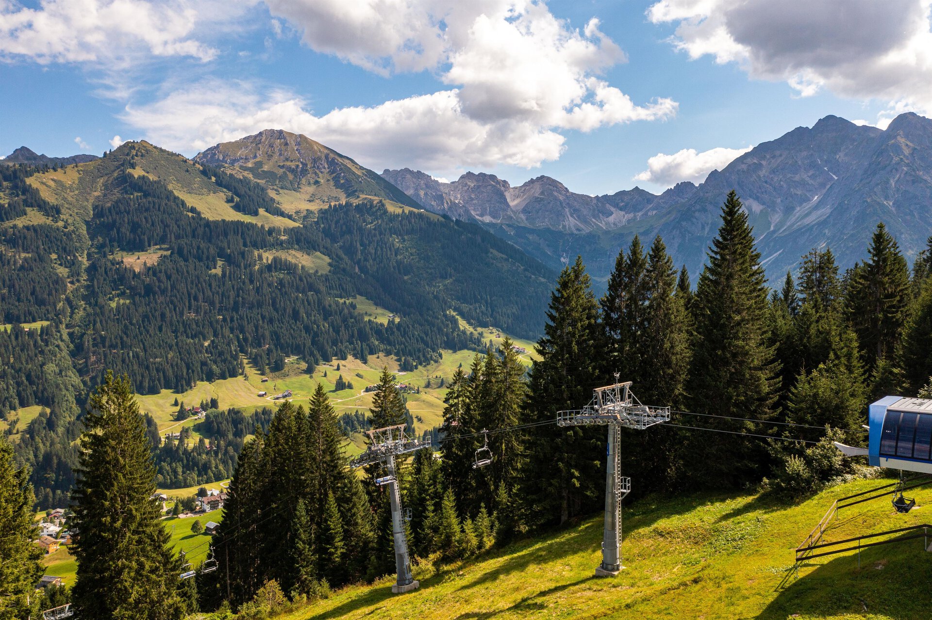 Heuberg Arena in Summer and Winter | Kleinwalsertal