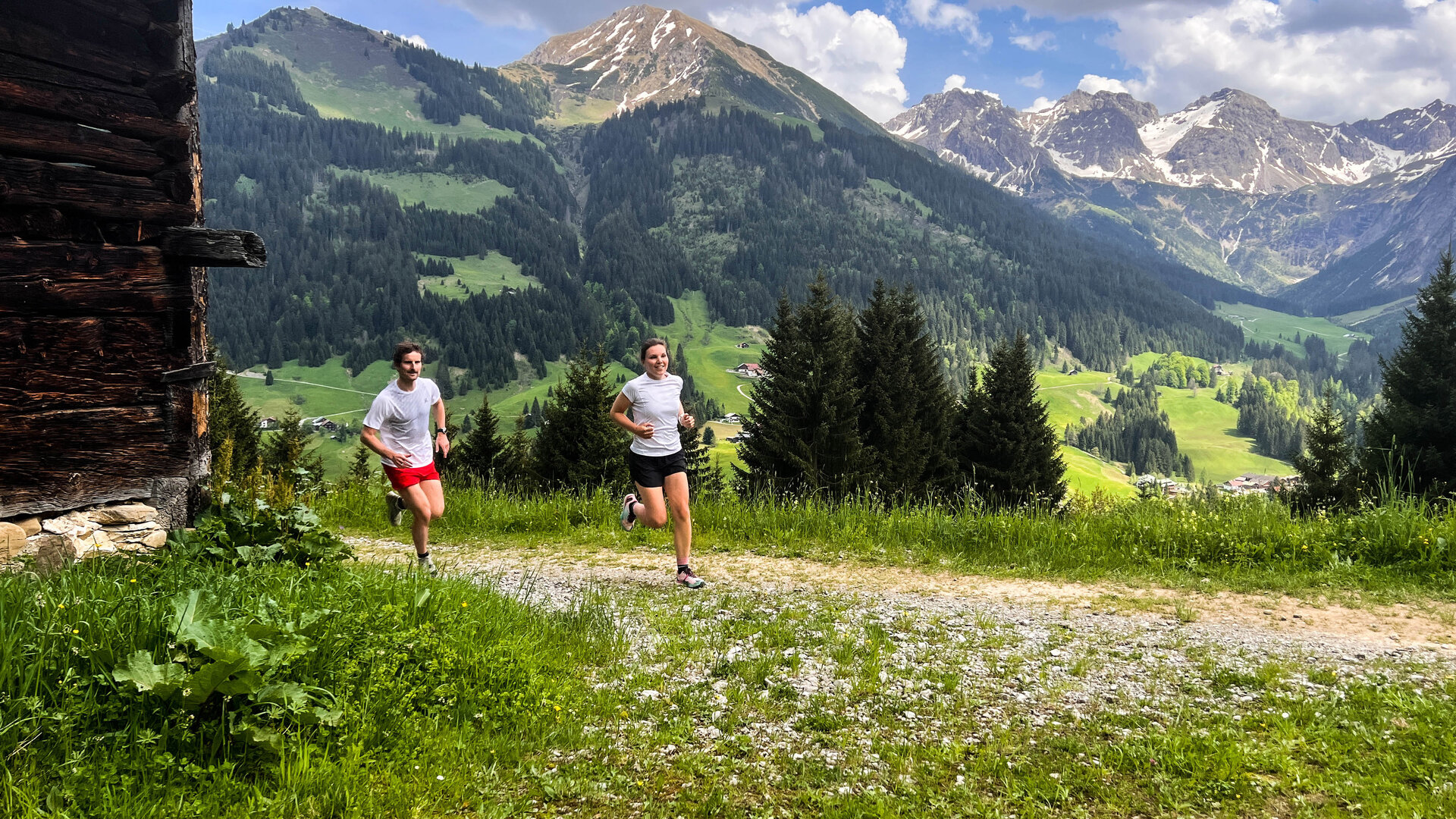 Tired legs fit again - regeneration for trail runners & hikers